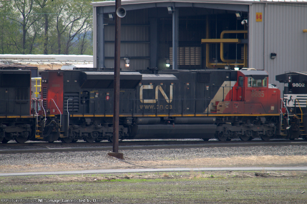 CN SD70M-2 8885